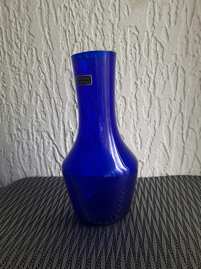 Kobalt plava vaza