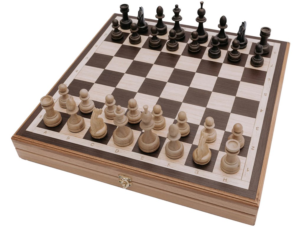 Veba Drveni šah od punog drveta RU08