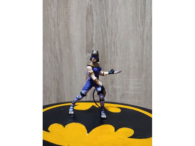 Legends of Batman Egyptian Catwoman