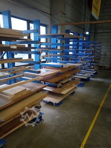 Cantilever rack