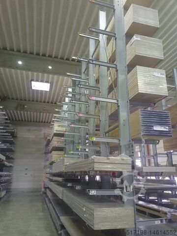 Cantilever rack