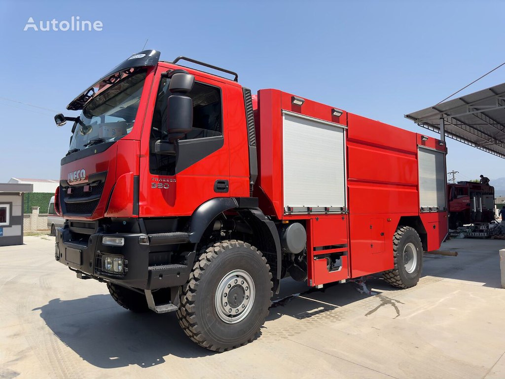 Novo IVECO Trakker 190T38WH 4x4 vatrogasno vozilo