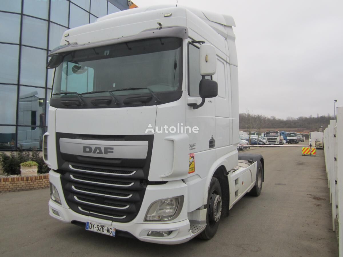DAF XF105 460 tegljač