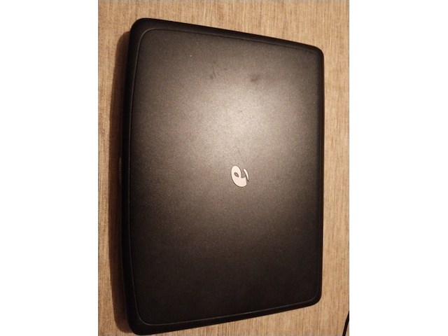 Laptop eMachines E510 za delove