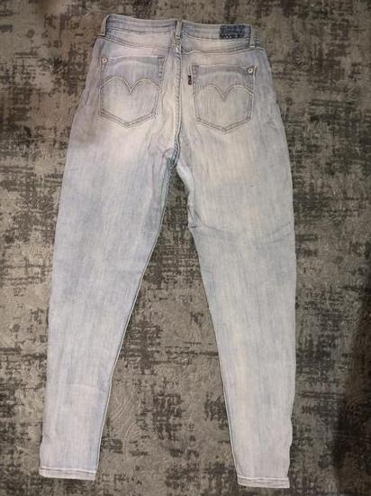 Levi’s zenske farmerke