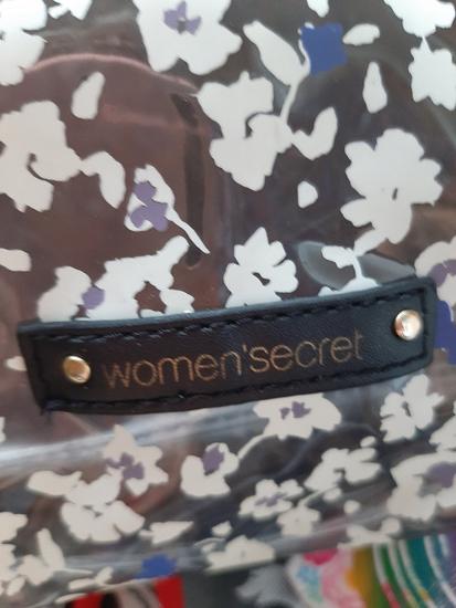 women' secret,torbica za sminku