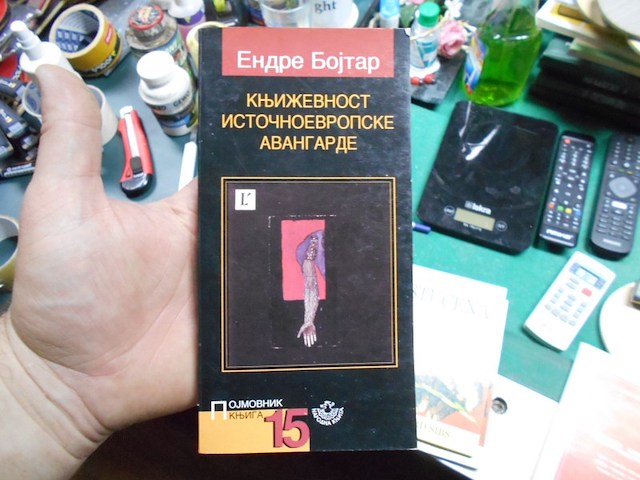 Endre Bojtar-Književnost Istočnoevropske avangarde