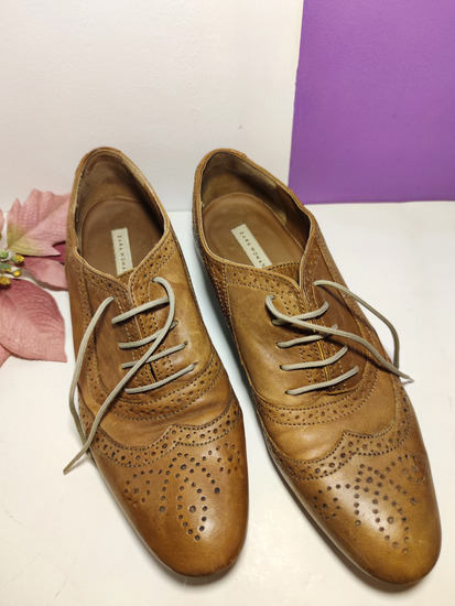 Zara ženske kožne oksford cipele- SNIŽENO 950