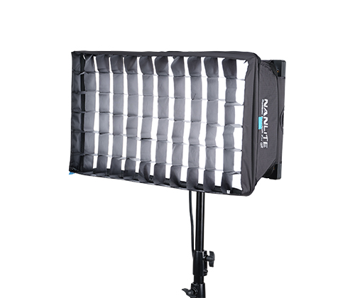 Quick-release Softbox with eggcrate for PavoSlim 120B/120C