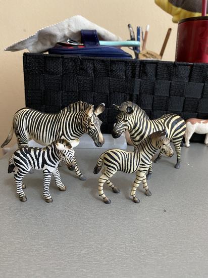 Zebre igračke figurice ‼️AKCIJA‼️ (1200din)