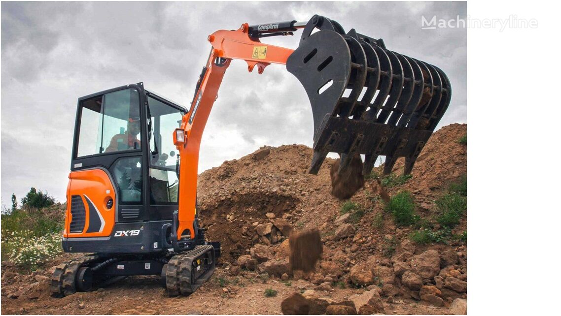 Novi Doosan DX19 mini bager