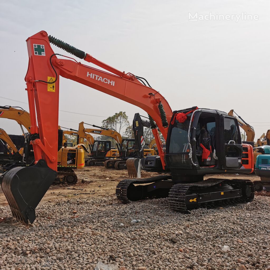 Hitachi ZX120 bager guseničar