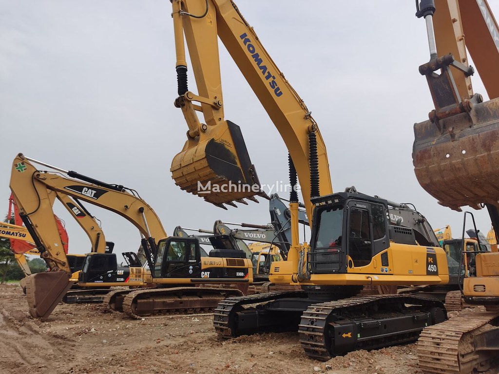 Komatsu PC450-8 bager guseničar