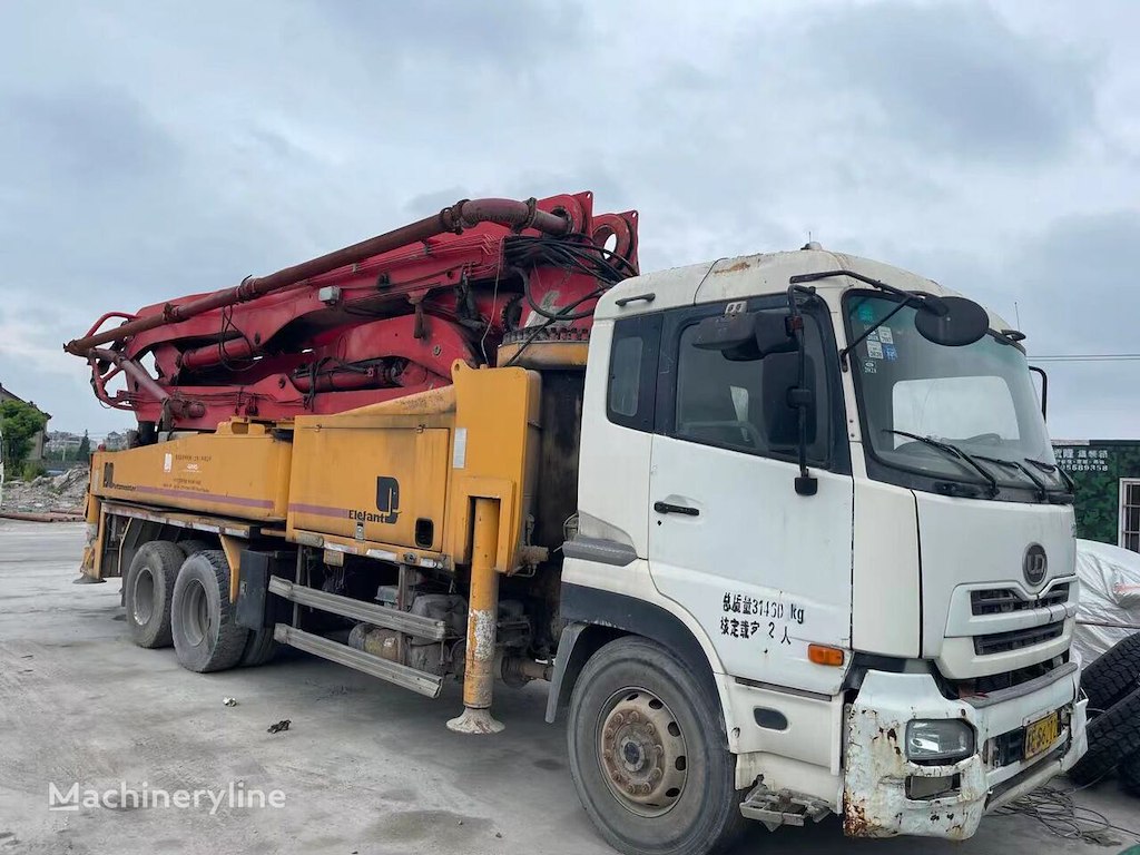 Putzmeister M46 na šasiji Isuzu pumpa za beton