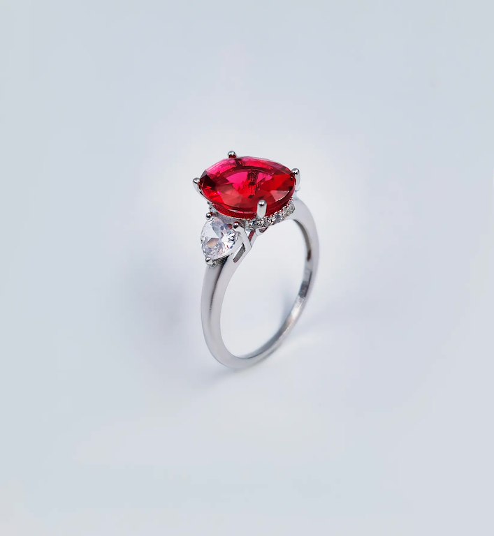 Ženski Srebrni prsten sa Crvenim kamenom, 13mm