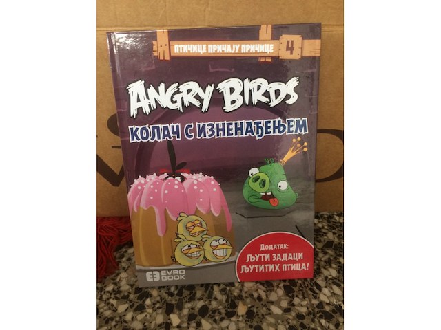 ANGRY BIRDS 4 *