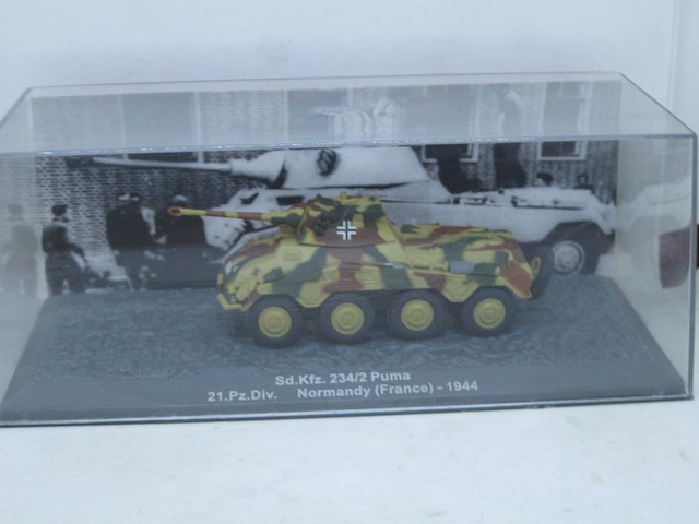 1:72 atlas Puma Sd Kfz 234/2