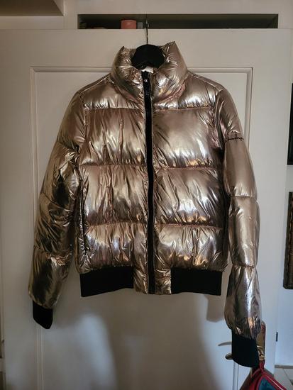 Champion Bomber Gold