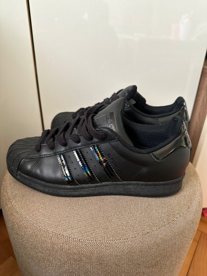 Adidas super star