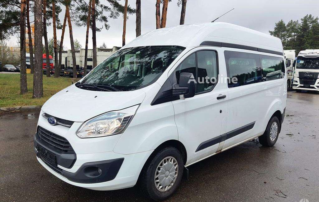 Ford Transit putnički minibus