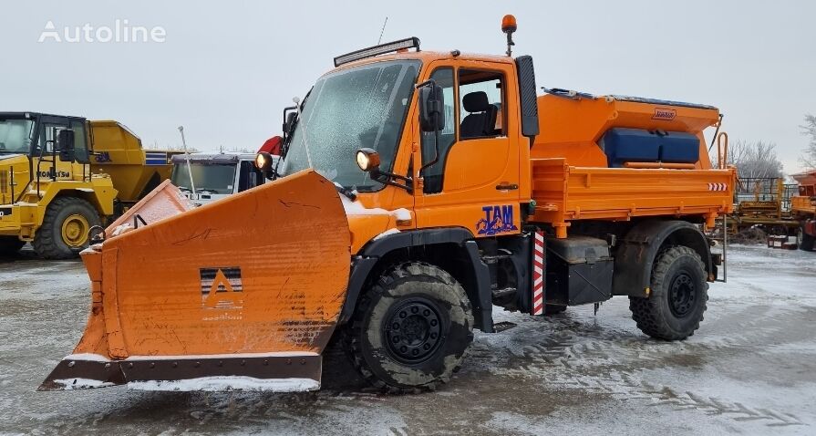 Mercedes-Benz Unimog U400 6 Cilinder snow blade & spreader masina za ciscenje snijega