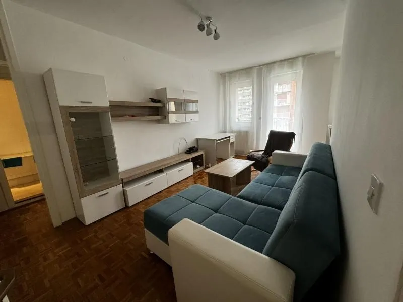 Izdavanje, trosoban stan, 70m2, Novi Beograd, Beograd