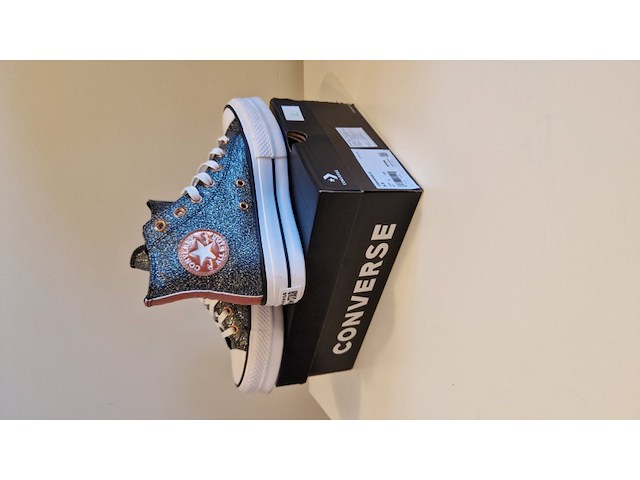 Converse Chuck Taylor Platform patike