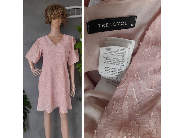 Trendyol puder roze haljina 42