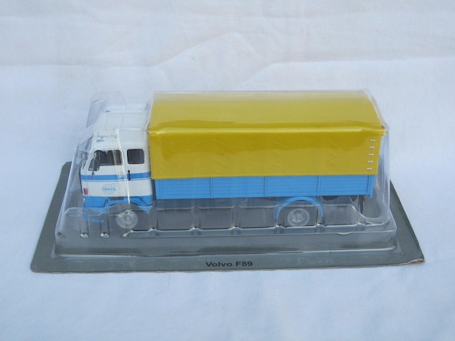 1:43 DeAgostini volvo F89