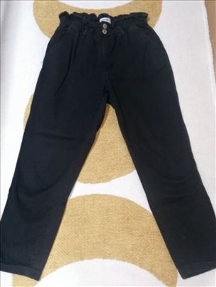 Terranova crne pantalone