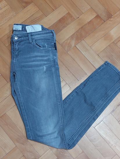 Oriiginal Armani Jeans farmerke , kao nove