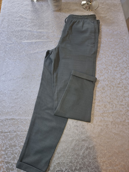 NOVE ZARA MUSKE PANTALONE