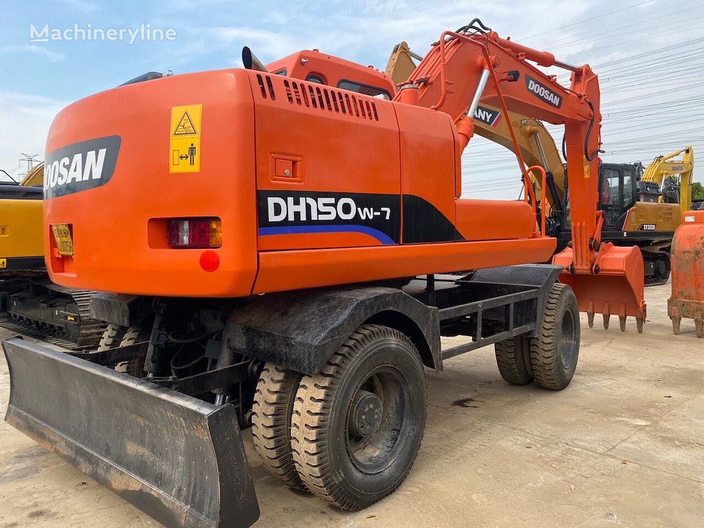 Doosan DH150W-7 bager točkaš