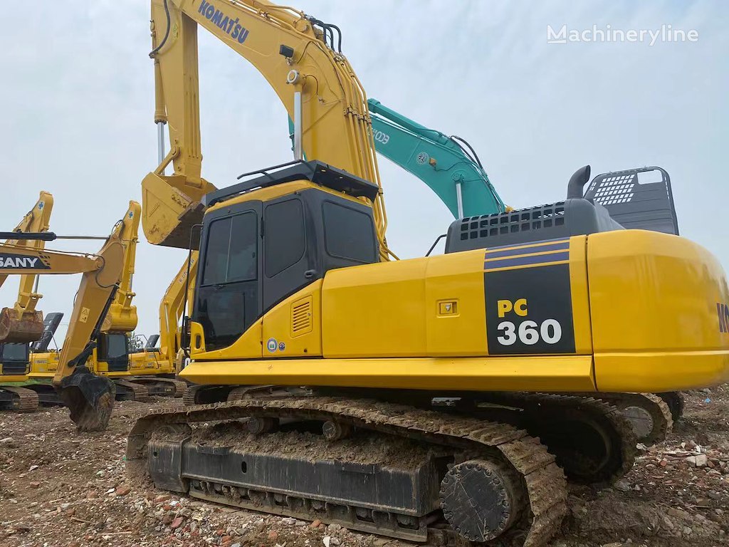 Komatsu PC360-7 bager guseničar