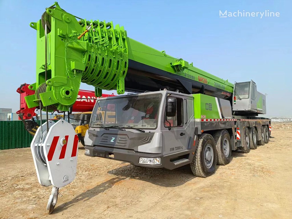 Zoomlion Sell remanufactured 260 tons of mobile truck cranes pokretna dizalica