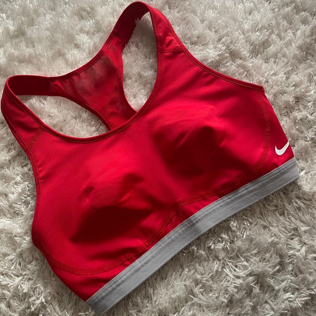 Nike, M (EU 38), bоја - Crvena