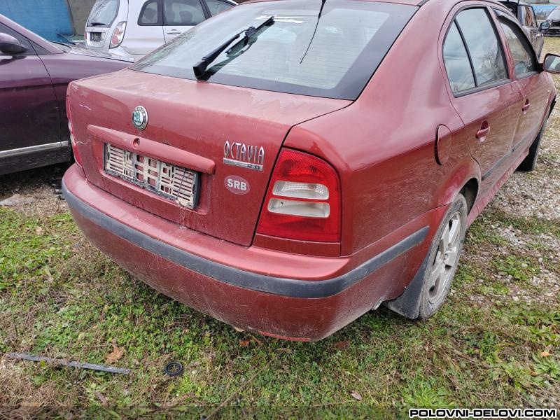 Skoda Octavia 2.0b Kompletan Auto U Delovima