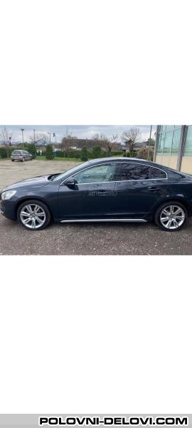 Volvo S60 Kompletan Auto U Delovima