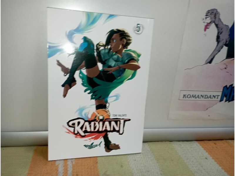 Manga: RADIANT 5