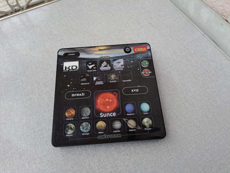 Tablet o Svemiru DexyCo,igracka na Srpskom
