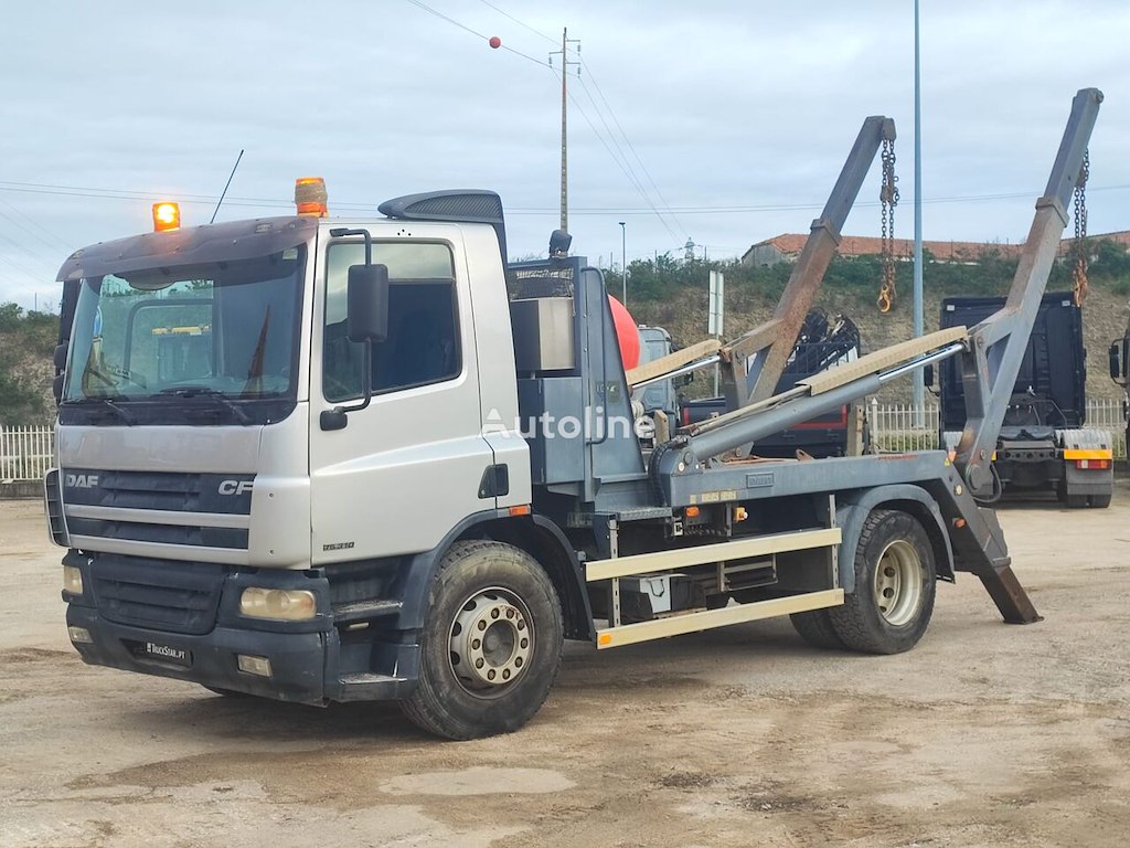 DAF CF 75 310 kamion autopodizač kontejnera