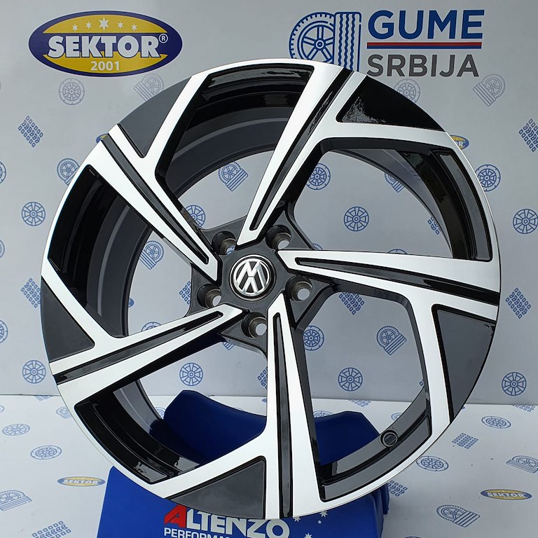 ALU FELNE
7.5J x17 ET42 5X112