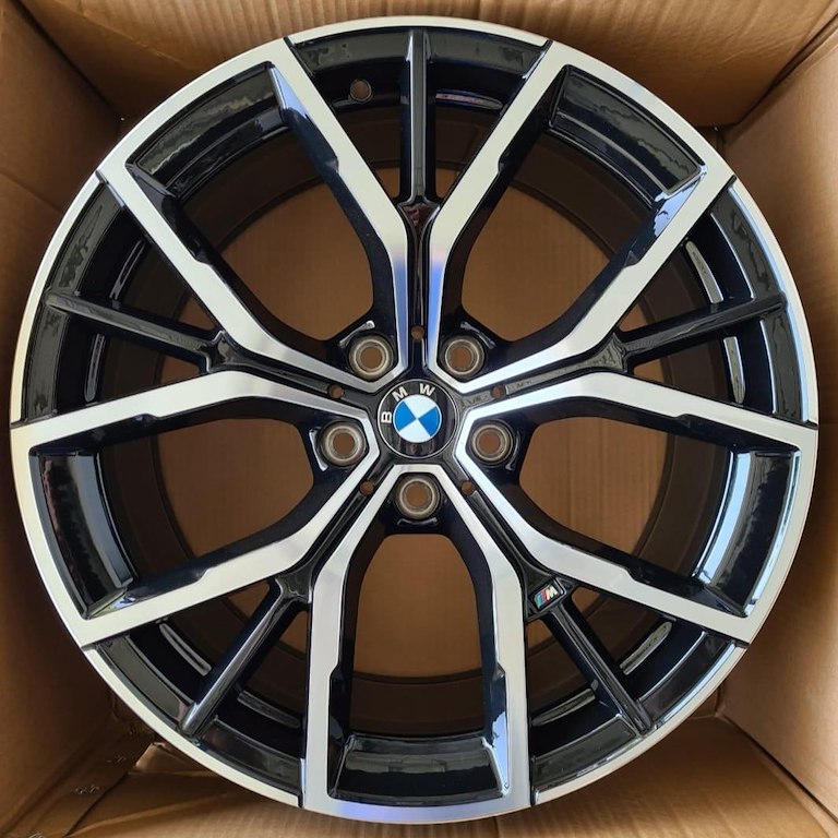 ALU FELNE
9J x19 ET44 5X112