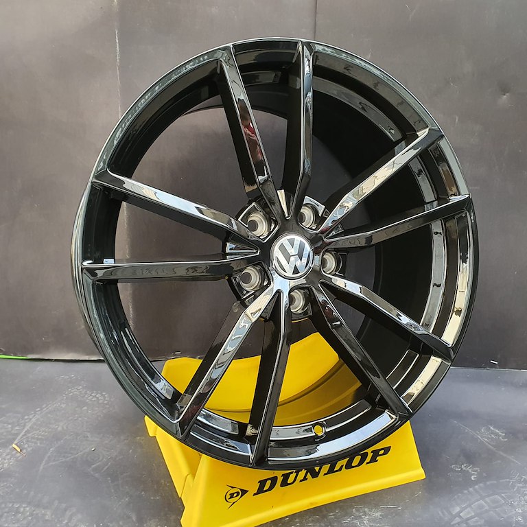 ALU FELNE
8j x19.00 ET42 5X112