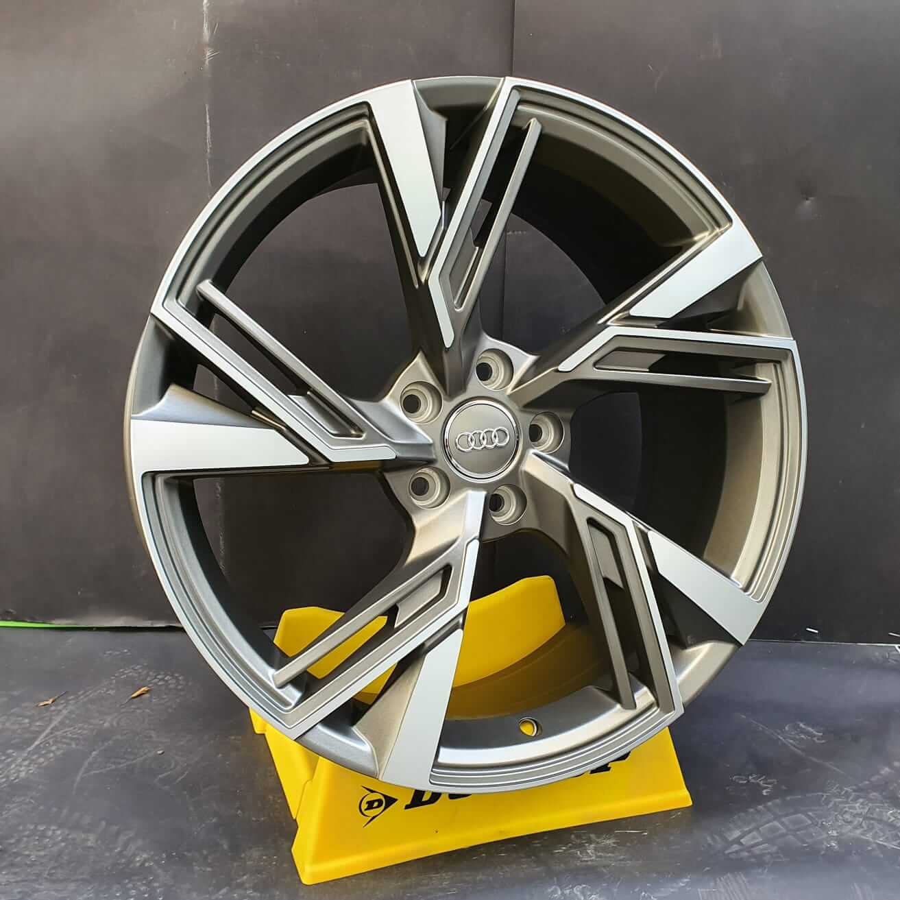ALU FELNE
9.5j x21 ET33 5X112