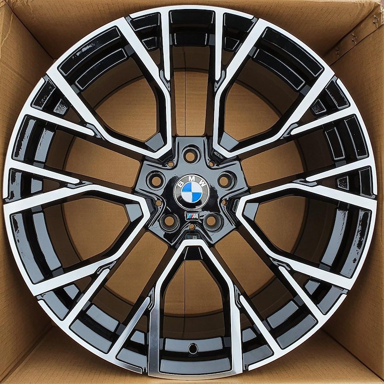 ALU FELNE
9.5J x21 ET40 5X120