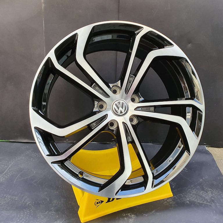 ALU FELNE
8j x19.00 ET42 5X112