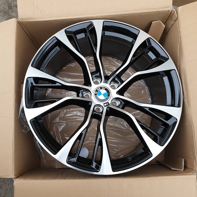 ALU FELNE
10j x21 ET40 5x120