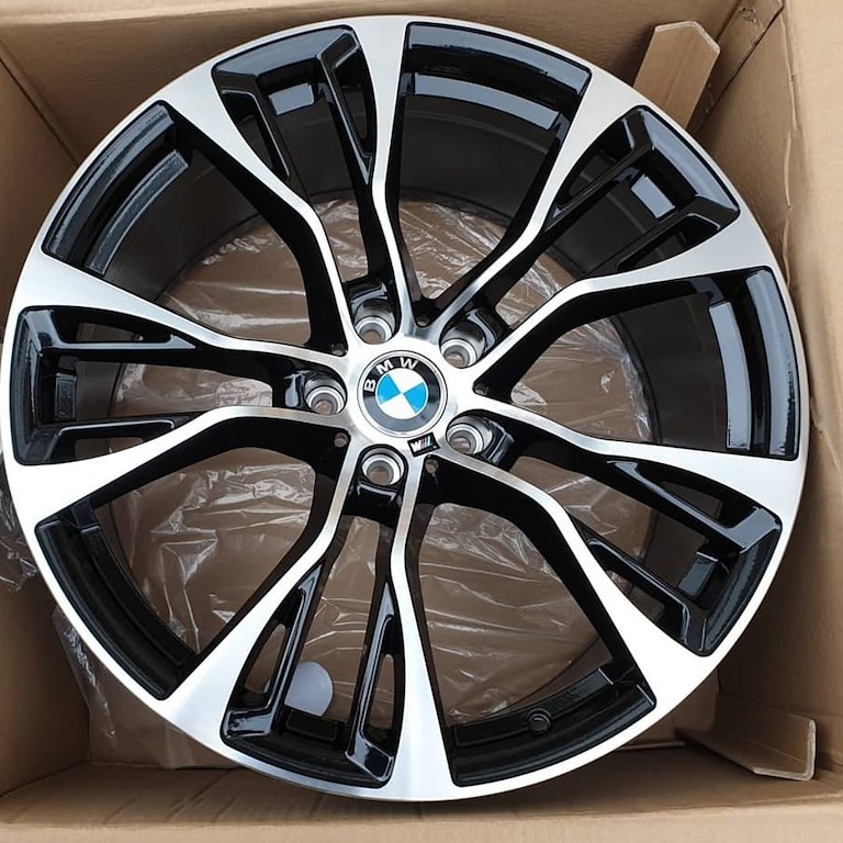 ALU FELNE
11j x20.00 ET35 5X120