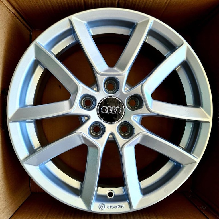 ORIGINAL ALU FELNE ZA AUDI
7.5j x17 ET32 5x112